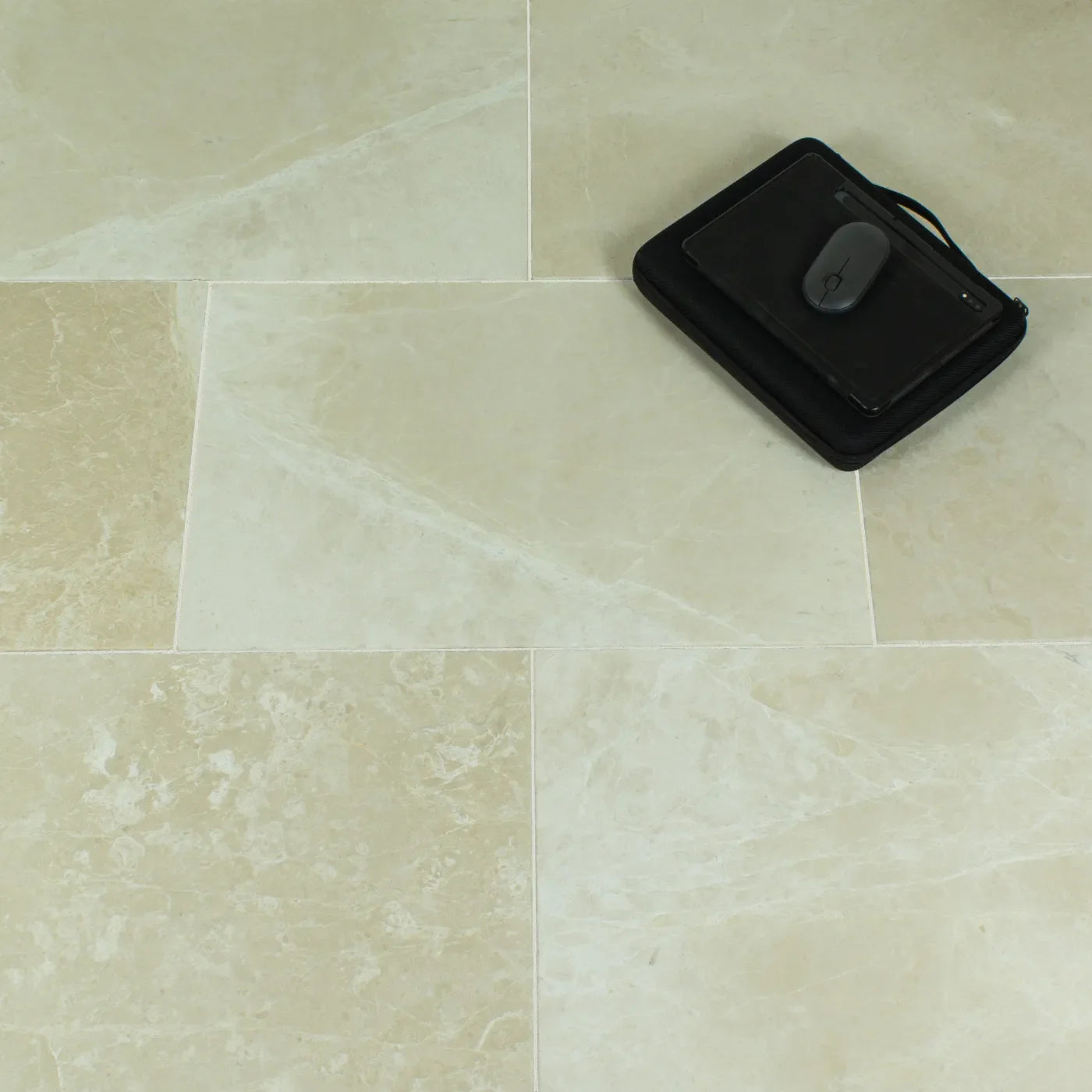 Cloudy Beige Marble Tiles - Tumbled – Find Surfaces Ltd